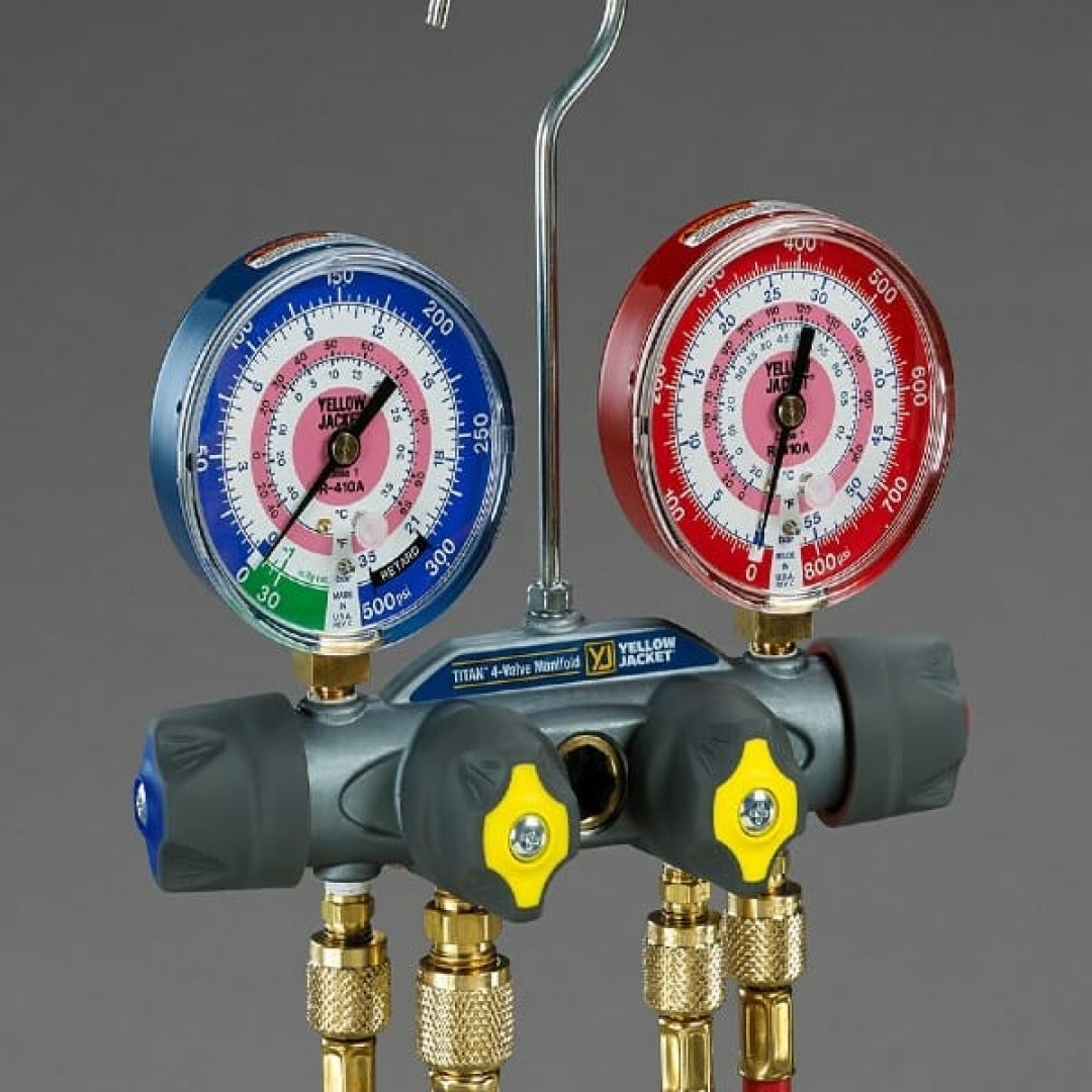 Yellow Jacket 49962 Titan 4 Valve Test and Charging Manifold